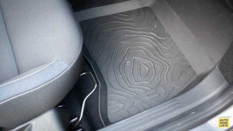 Nouveau Dacia Duster 3 : Les Prix Dévoilés - Le Nouvel Automobiliste